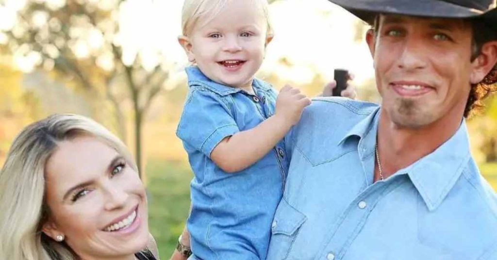 Explore JB Mauney Wife And Past Relationships!